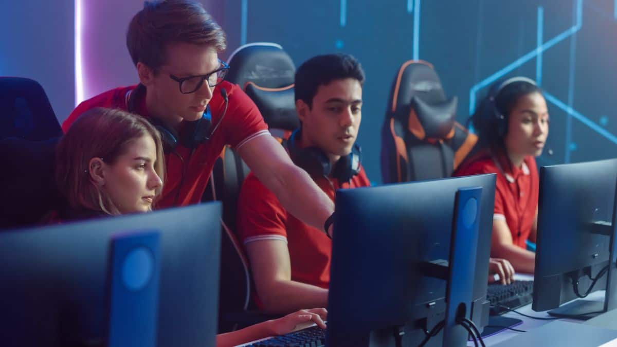Wie wird man E-Sport-Coach? Anforderungen, Skills und Chancen