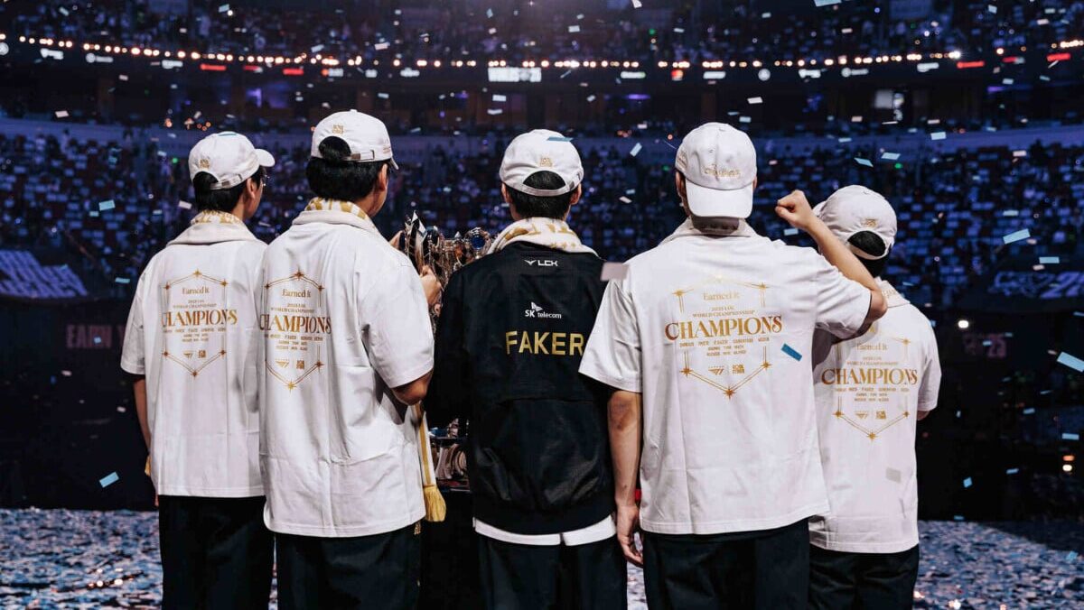 Red Bull blikt terug op esports successen van T1 in 2025