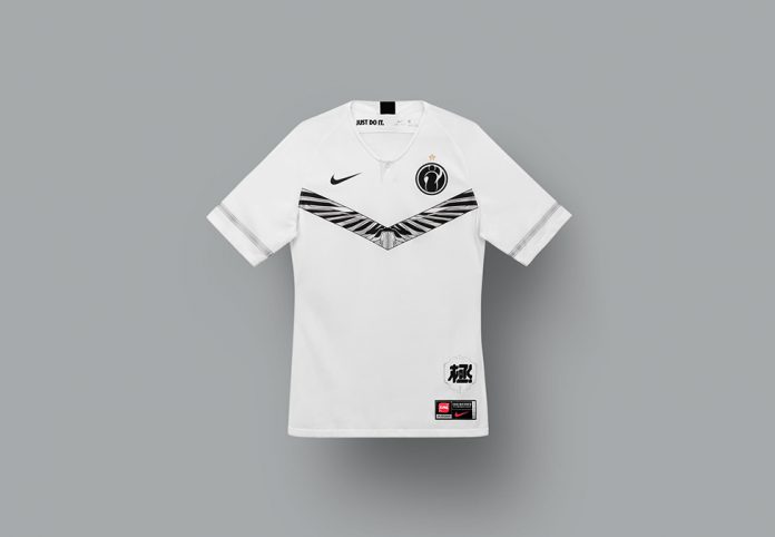 Nike debuts team kits for League of Legends Pro League