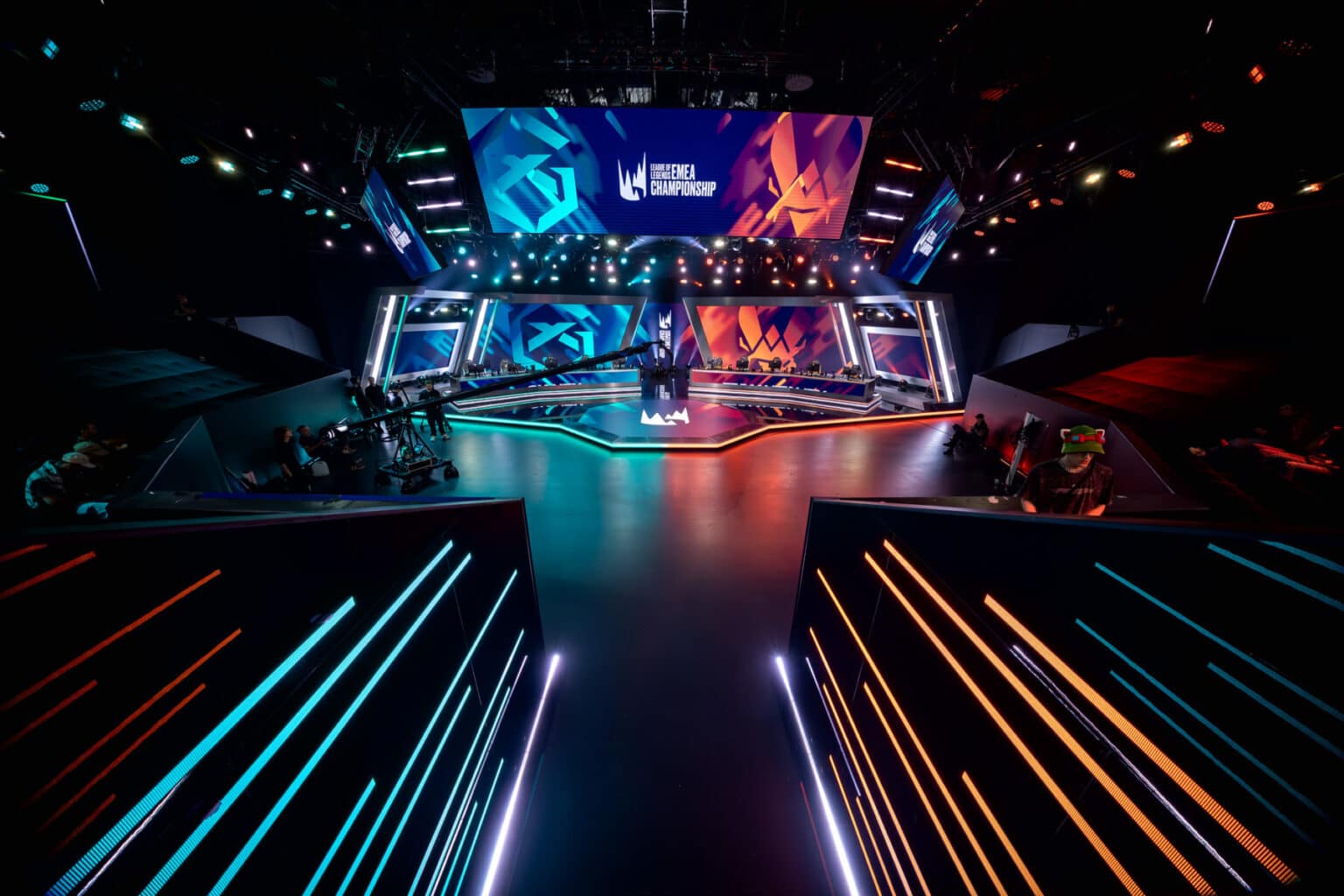 LEC Summer 2025 Playoffs preview: The road to Worlds intensifies