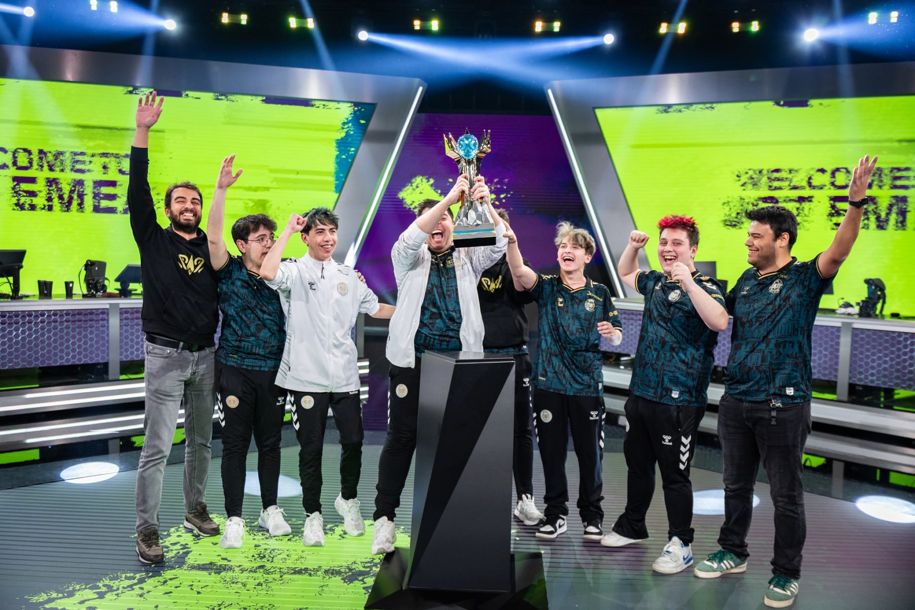 PlayVS acquires Generation Esports and Playfly College Esports