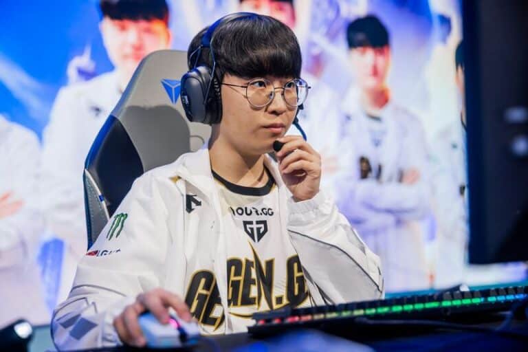Who is the best League of Legends player in the world in 2025?
