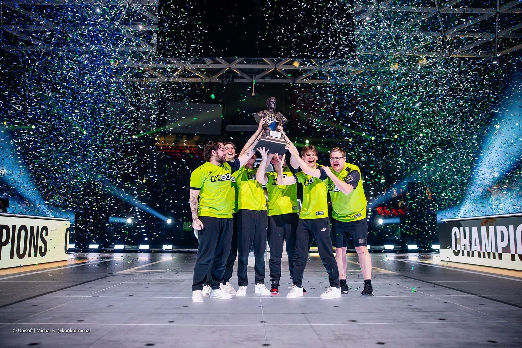 M80 crowned R6 Munich Major 2025 champions