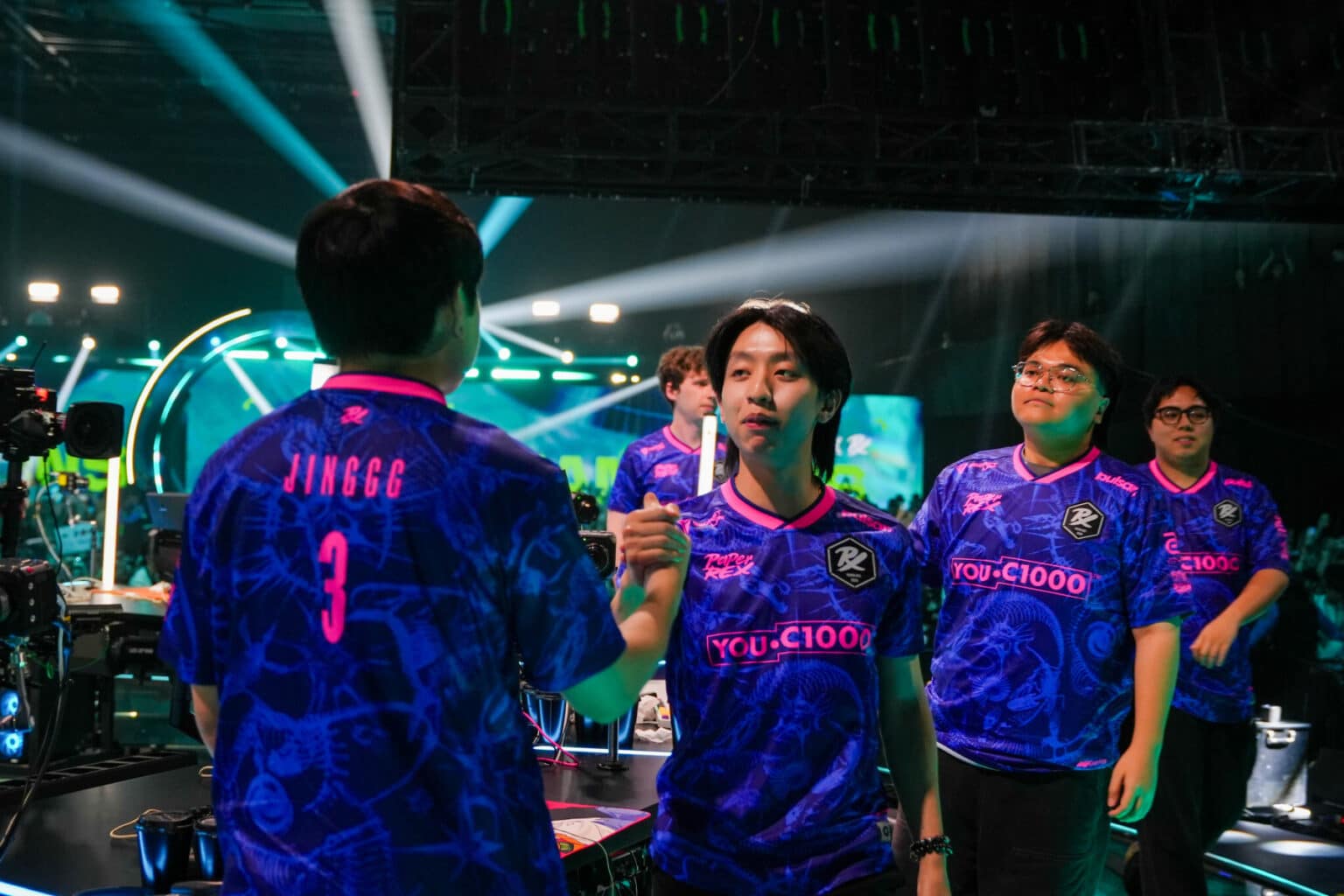Fnatic troubles, EMEA dual stage, and Masters London tierlists ...